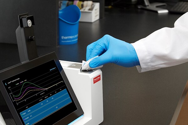 NanoDrop Ultra紫外-可见分光光度计和荧光计 | Thermo Fisher Scientific - CN