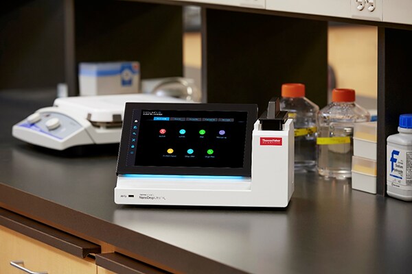 NanoDrop Ultra紫外-可见分光光度计和荧光计 | Thermo Fisher Scientific - CN